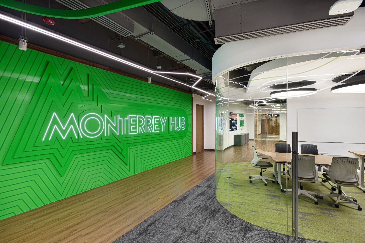 Schneider Electric impulsa el talento mexicano con nuevo Hub en Monterrey - Industry News MX