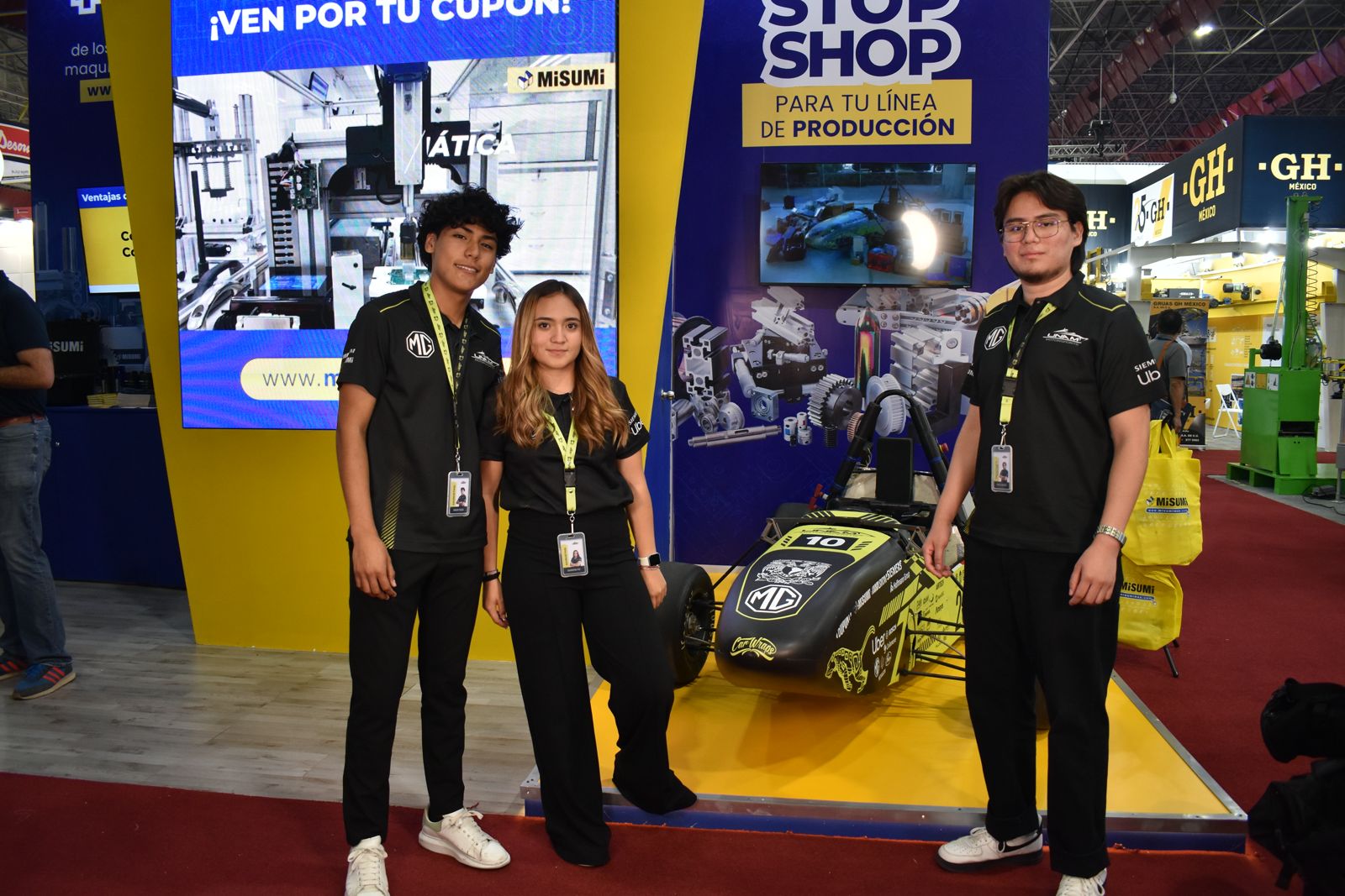 Innovación estudiantil en la industria automotriz: El equipo ...